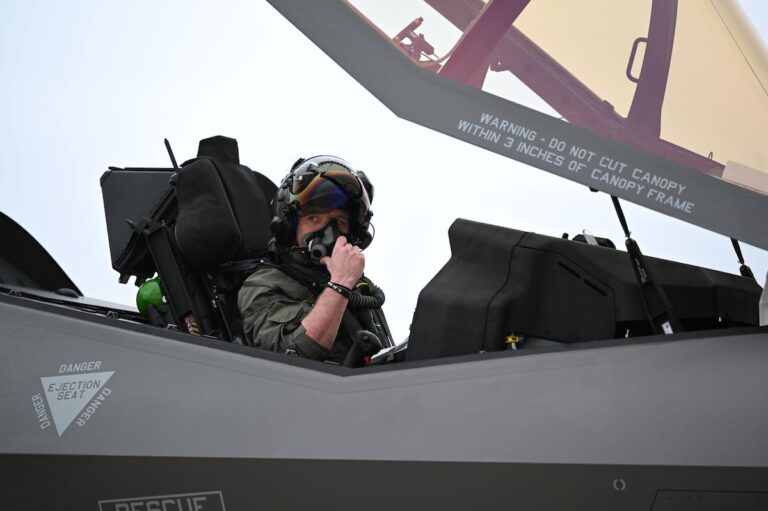 U.S. Air Force Seeks Contractors for Training Foreign Military Pilots ...