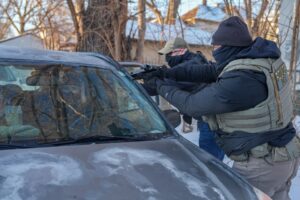 Tensions Rise in Minneapolis as Immigration Officers Arrest Activists ...