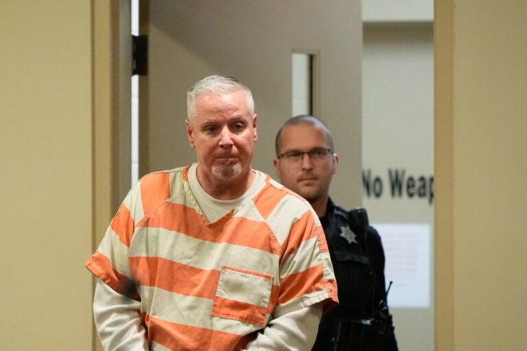 Trial Begins for Father of Accused Georgia School Shooter Colt Gray ...